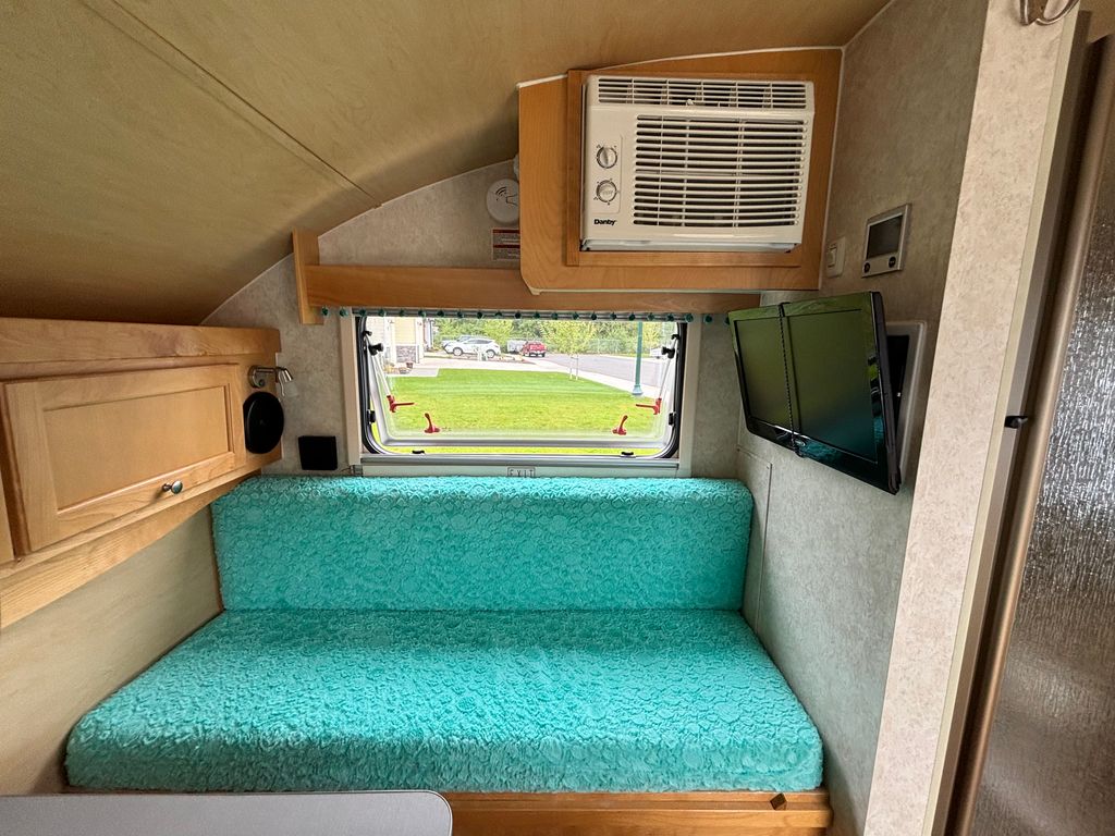 2017 NuCamp T@B 320 CS-S - National Vehicle