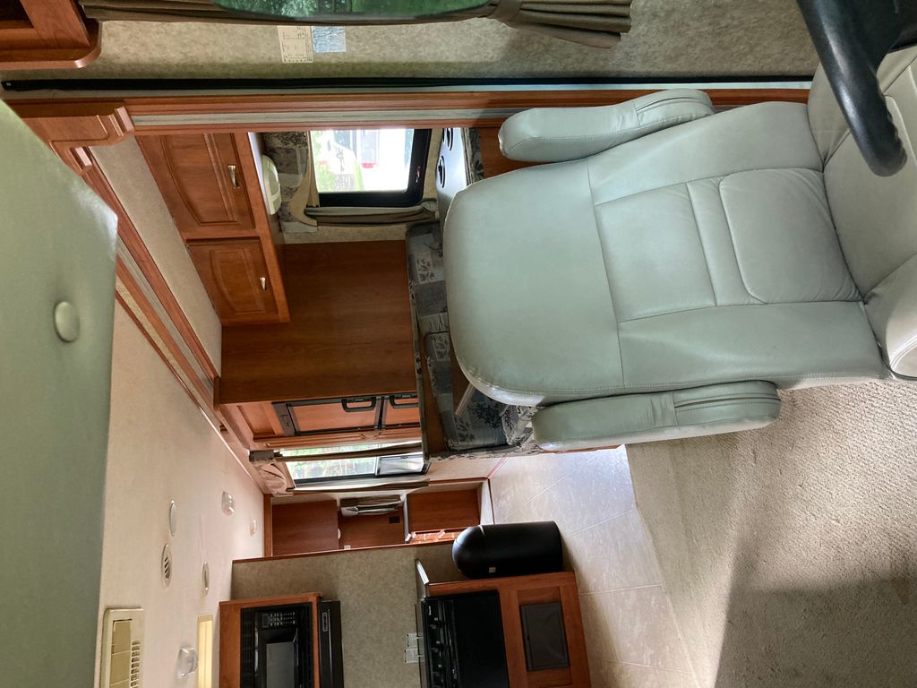 2007 Coachmen Mirada 315SA - National Vehicle