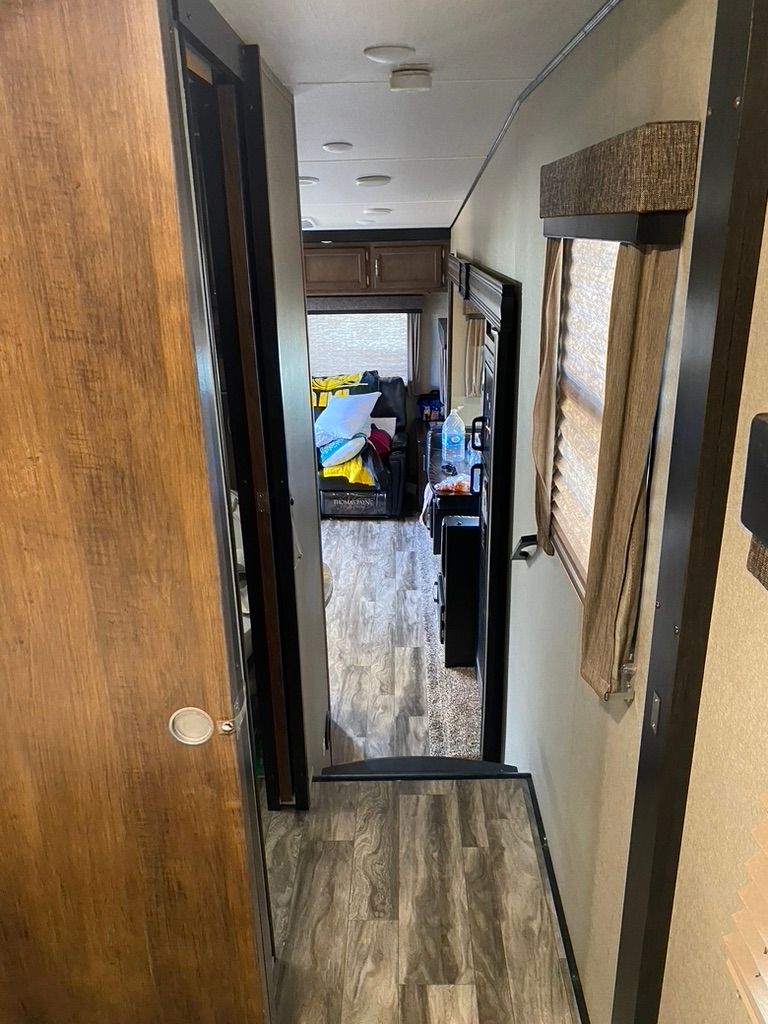 2019 Grand Design Reflection 150 230RL - National Vehicle