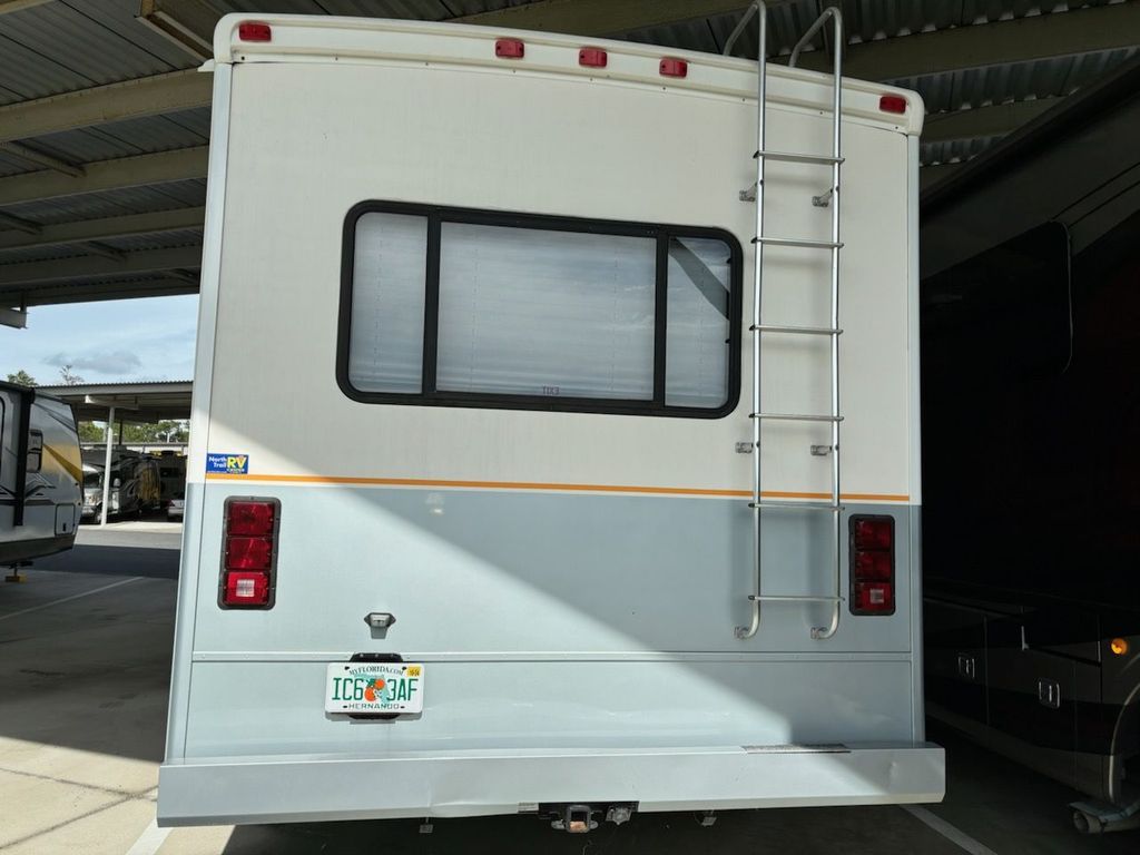 2007 Fleetwood Tioga 31W - National Vehicle
