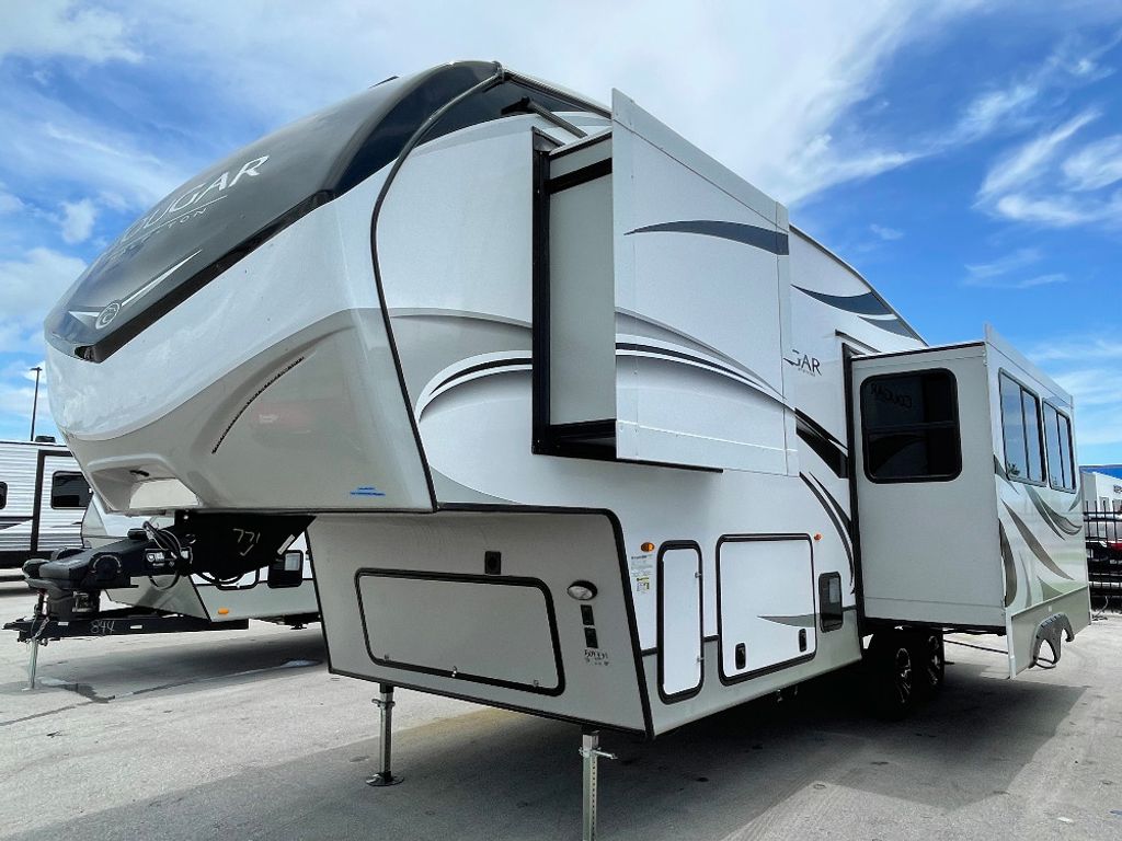 2022 Keystone Cougar Half-Ton 25RES - National Vehicle