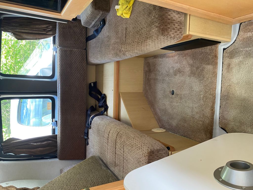2005 Roadtrek Popular 170 - National Vehicle