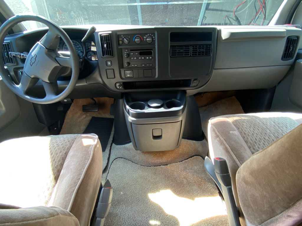 2005 Roadtrek Popular 170 - National Vehicle