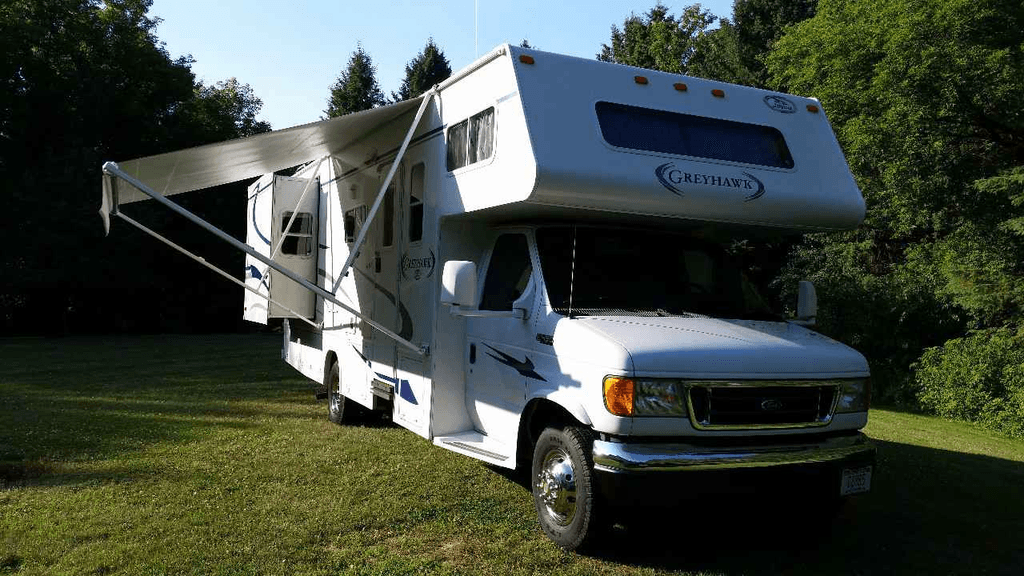 2004 Jayco Greyhawk 25DS - National Vehicle
