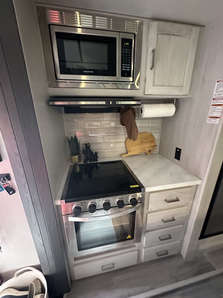 2021 Keystone Sprinter 35BH - National Vehicle