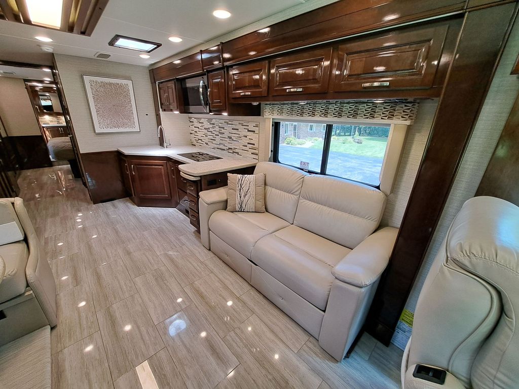 2020 Entegra Coach Reatta XL 39BH - National Vehicle