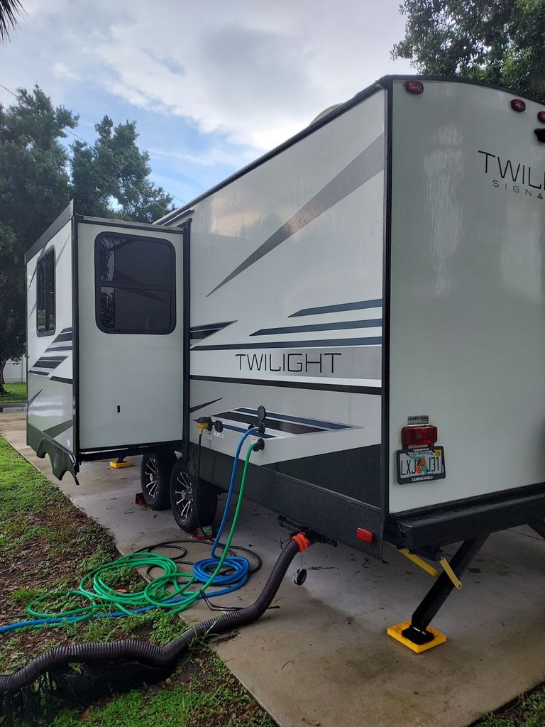 2022 Cruiser RV Twilight Signature 2100 - National Vehicle