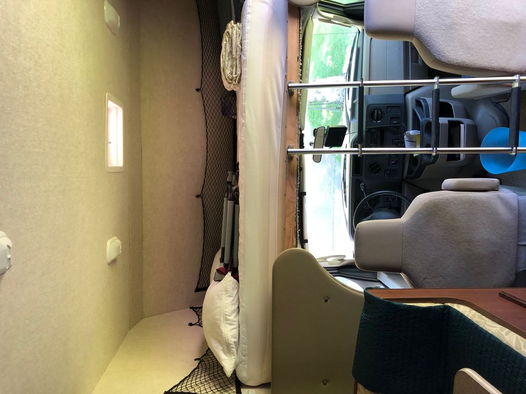 2014 Fleetwood Tioga Montara 25K - National Vehicle