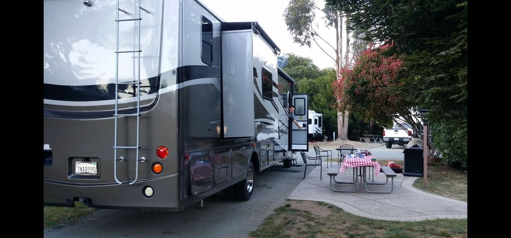 2013 Coachmen Mirada 350DS - National Vehicle