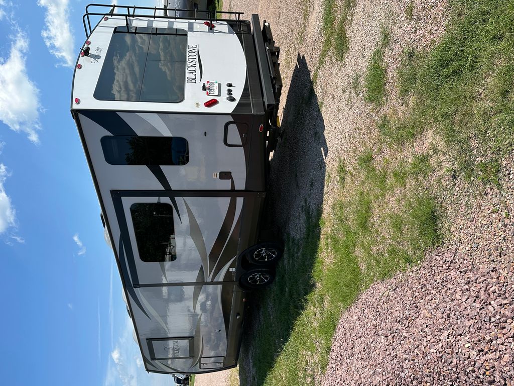 2016 Outdoors RV Blackstone Veneto 270CISB - National Vehicle