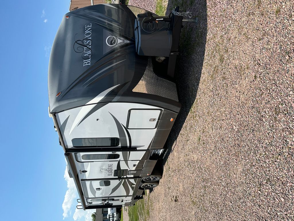 2016 Outdoors RV Blackstone Veneto 270CISB - National Vehicle