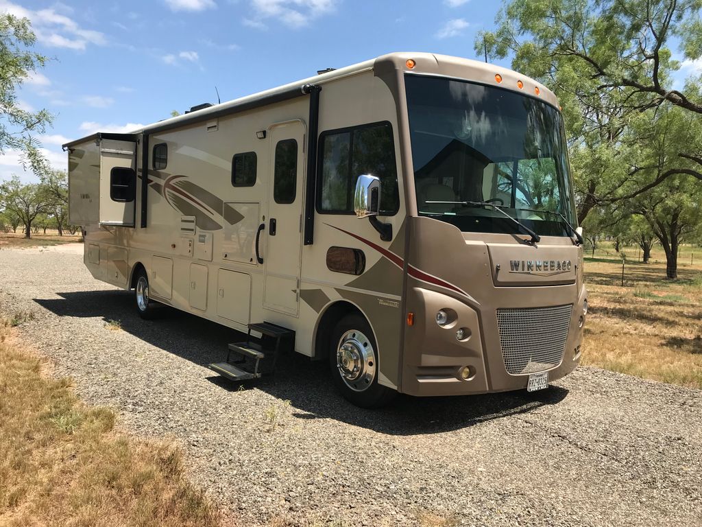 2016 Winnebago Vista LX 35F - National Vehicle