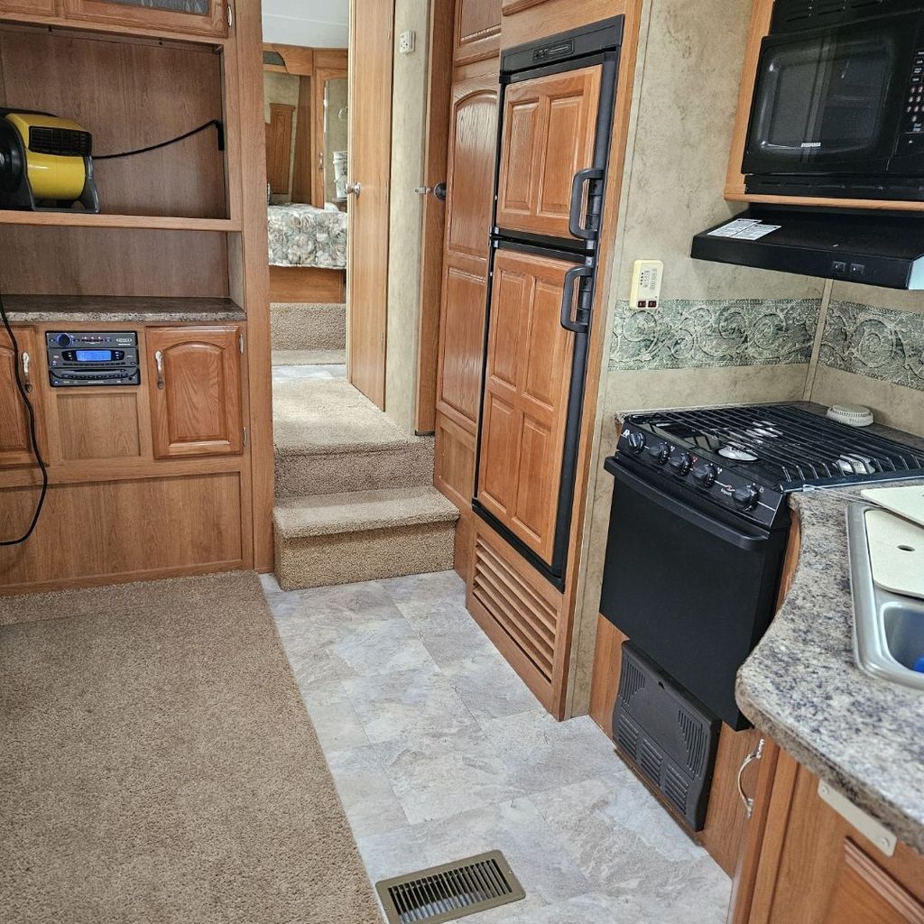 2008 Keystone Cougar 276RLS - National Vehicle