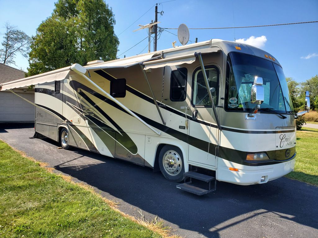 2003 Georgie Boy Cruise Air XL 3840DS - National Vehicle