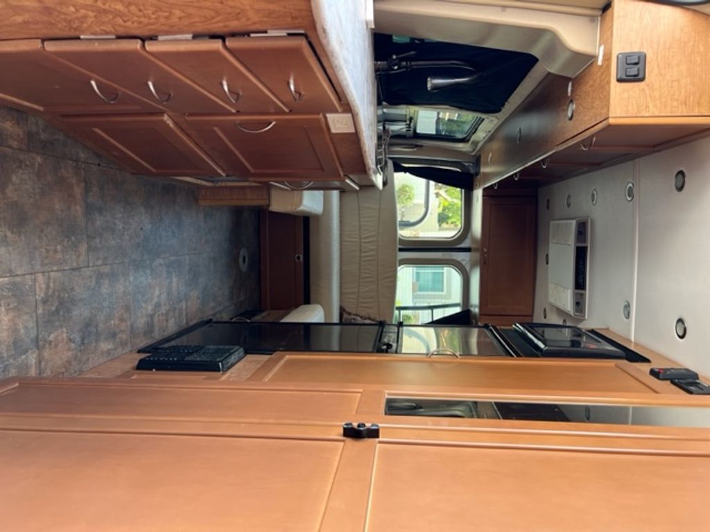2011 Pleasure-Way Plateau TS 3500 - National Vehicle