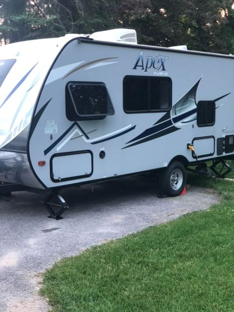 2018 Coachmen Apex Nano 185BH - National Vehicle