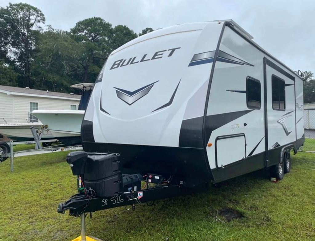 2022 Keystone Bullet 221RBS - National Vehicle