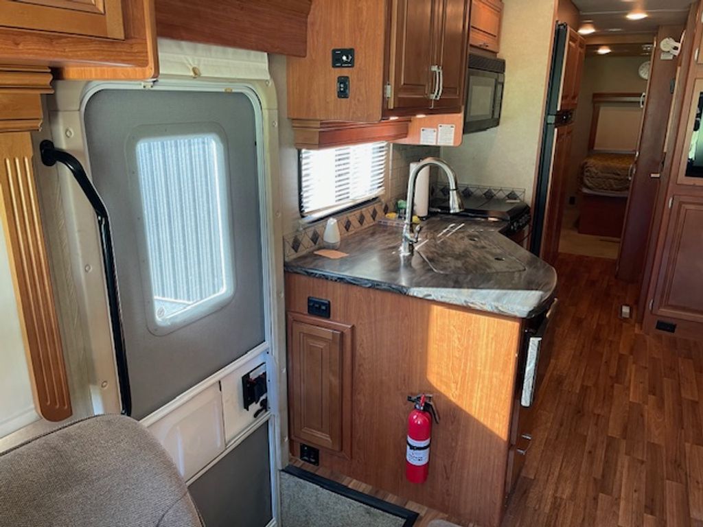 2012 Monaco Monarch 34SBD - National Vehicle