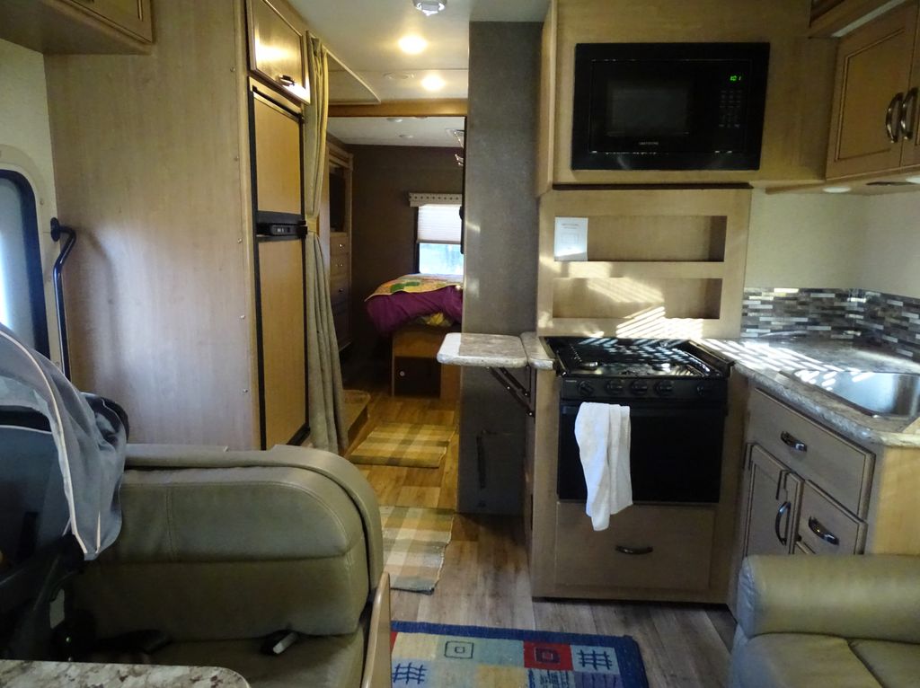 2018 Thor Motor Coach Four Winds 30D - National Vehicle