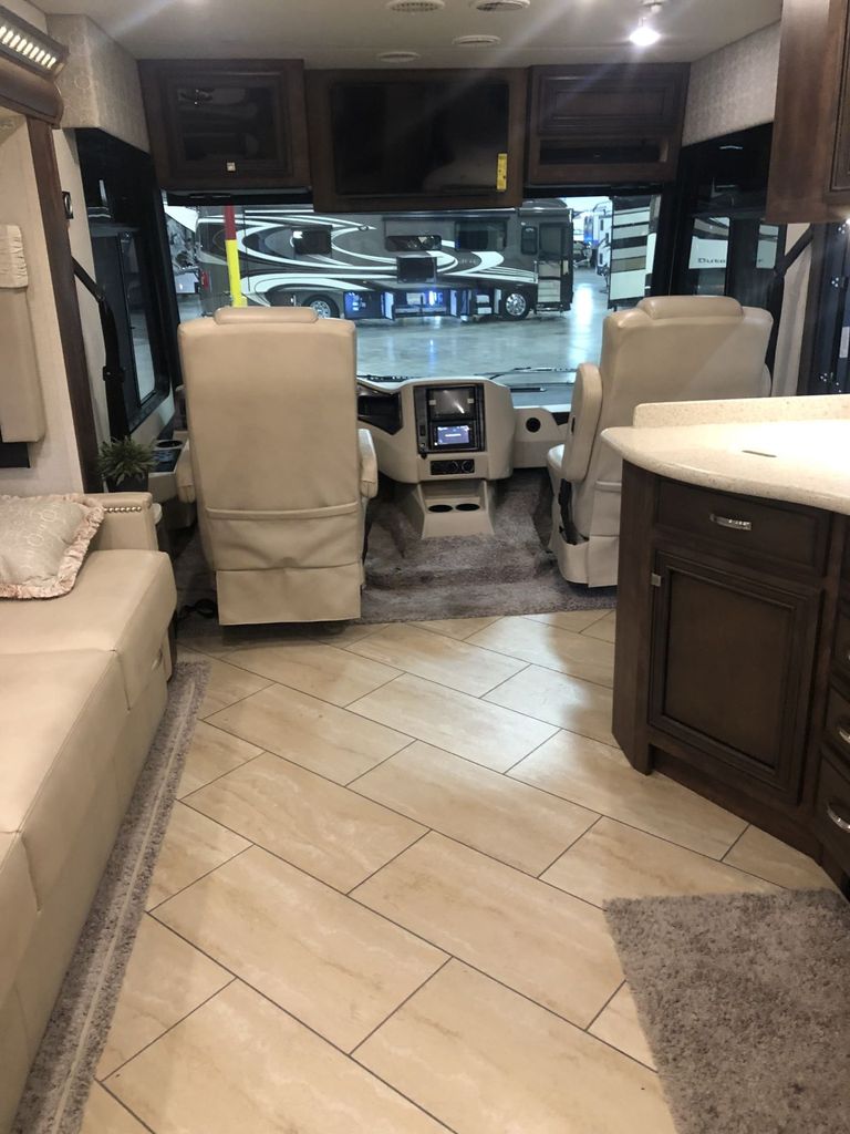 2019 Newmar Bay Star 3124 - National Vehicle