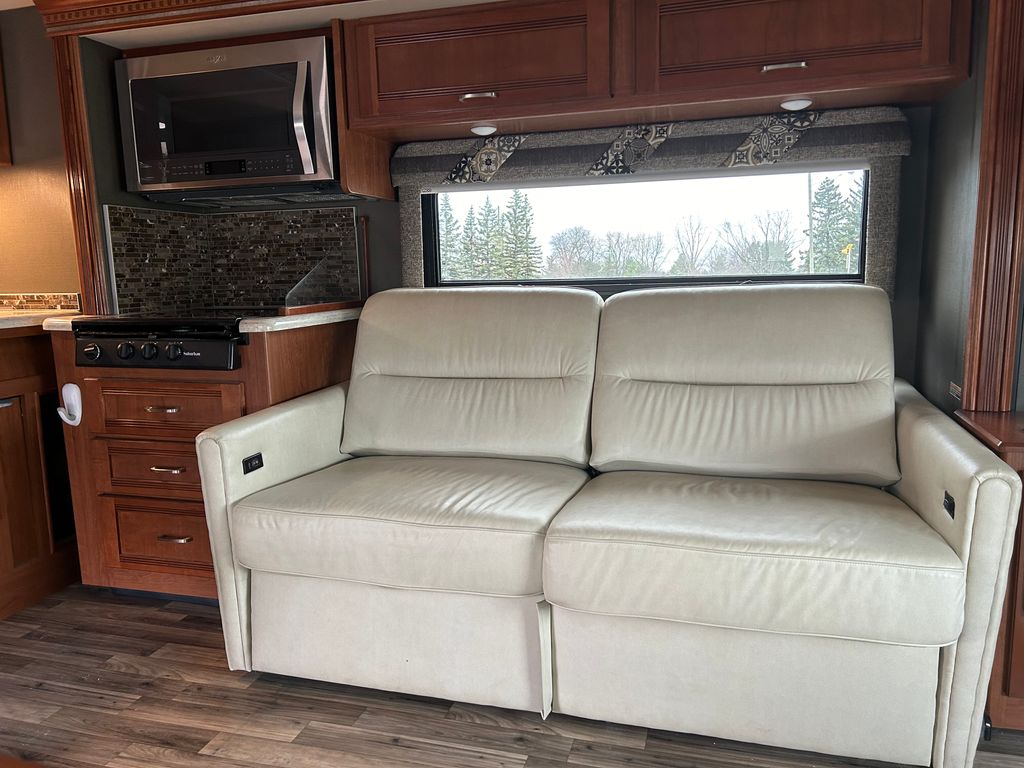 2018 Winnebago Aspect 30J - National Vehicle