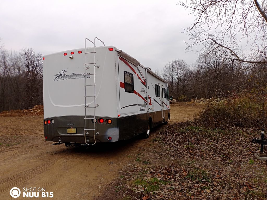 2003 Coachmen Aurora Gold 3510DS - National Vehicle