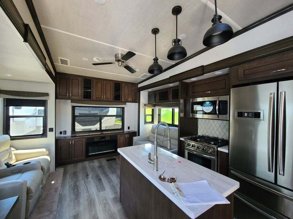 2020 Forest River Cedar Creek Silverback 29RW - National Vehicle