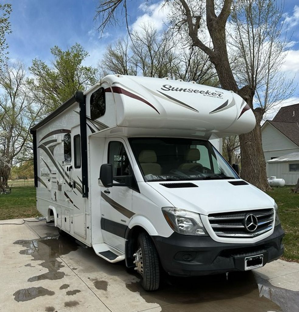 2017 Forest River Sunseeker MBS 2400W - National Vehicle