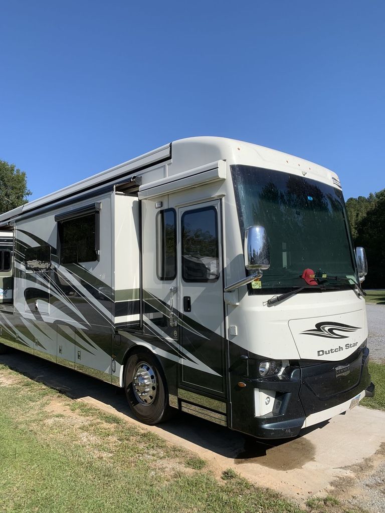 2019 Newmar Dutch Star 4369 - National Vehicle