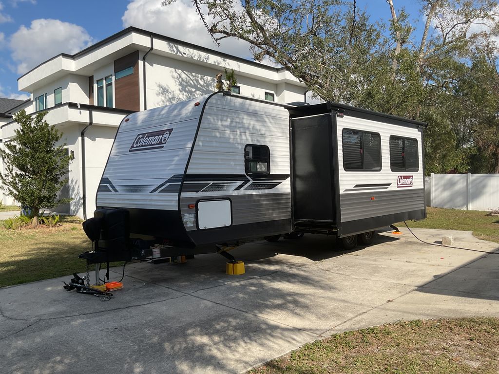 2022 Dutchmen Coleman 262BH - National Vehicle