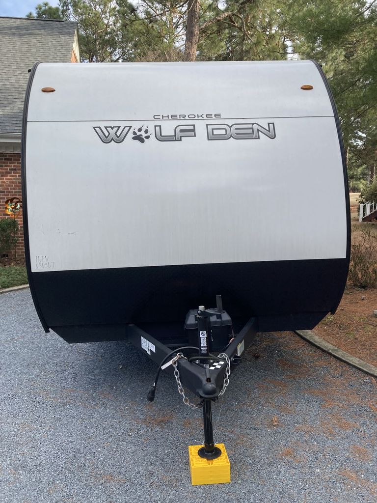 2024 Forest River Cherokee Wolf Den 16EV - National Vehicle