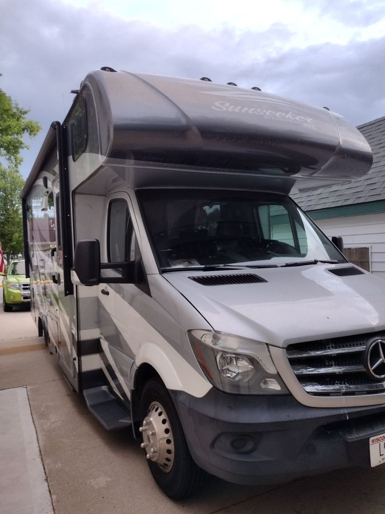 2018 Forest River Sunseeker MBS 2400R - National Vehicle
