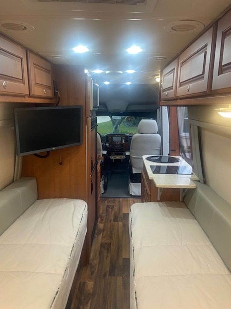 2017 Coach House Arriva V24 TB - National Vehicle