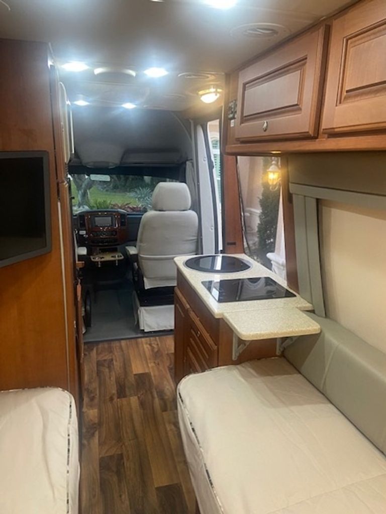 2017 Coach House Arriva V24 TB - National Vehicle