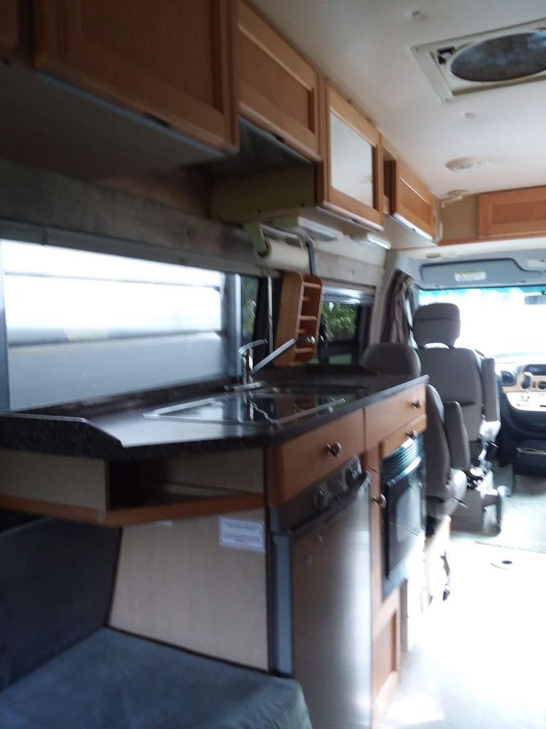 2006 Roadtrek RS Adventurous - National Vehicle