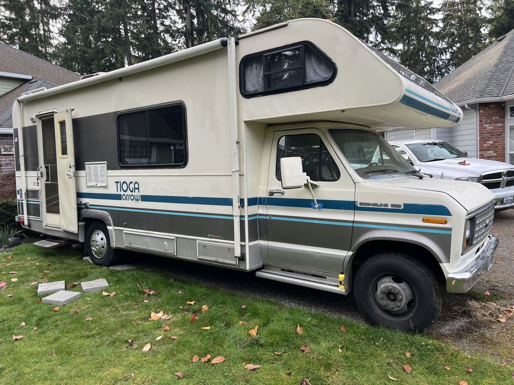 1989 Fleetwood Tioga 24D - National Vehicle