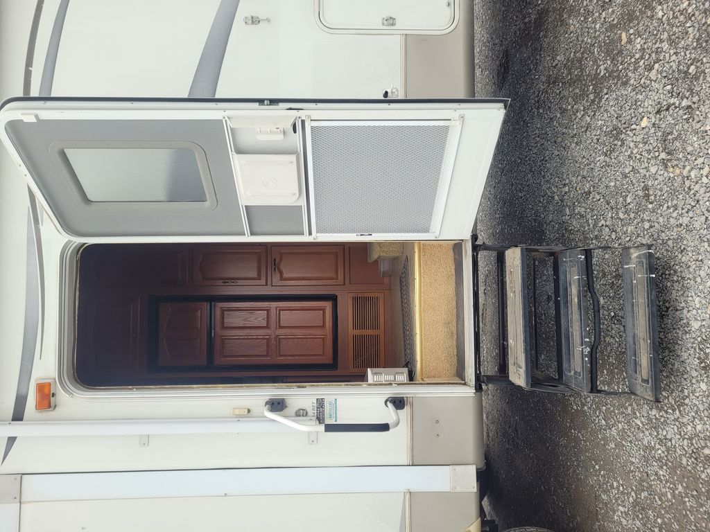 2006 Keystone Montana Mountaineer 344RET - National Vehicle