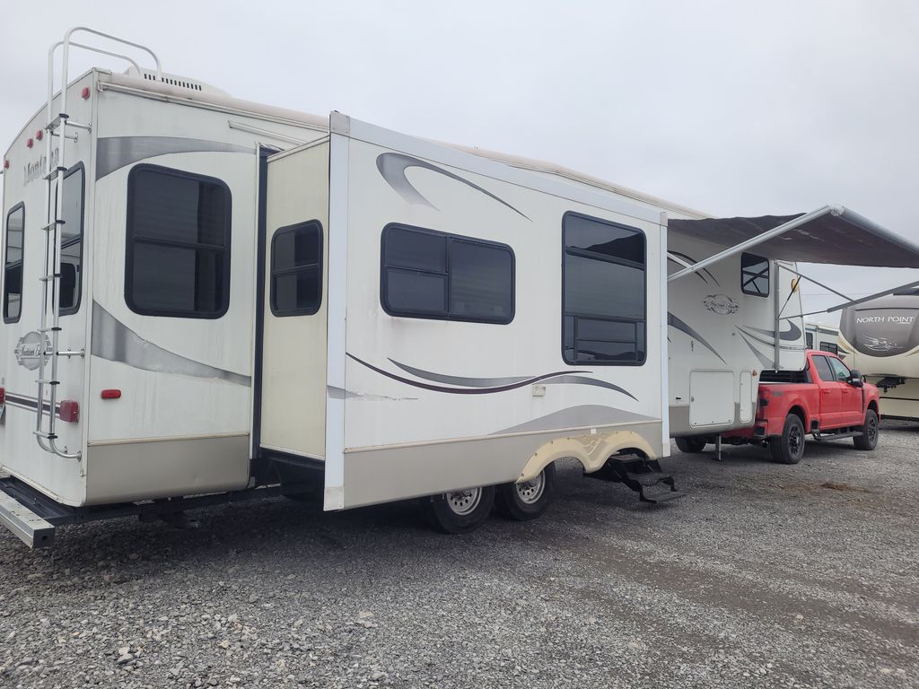 2006 Keystone Montana Mountaineer 344RET - National Vehicle