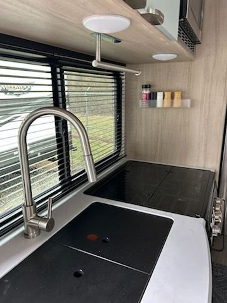 2024 Winnebago Micro Minnie 2108TB - National Vehicle