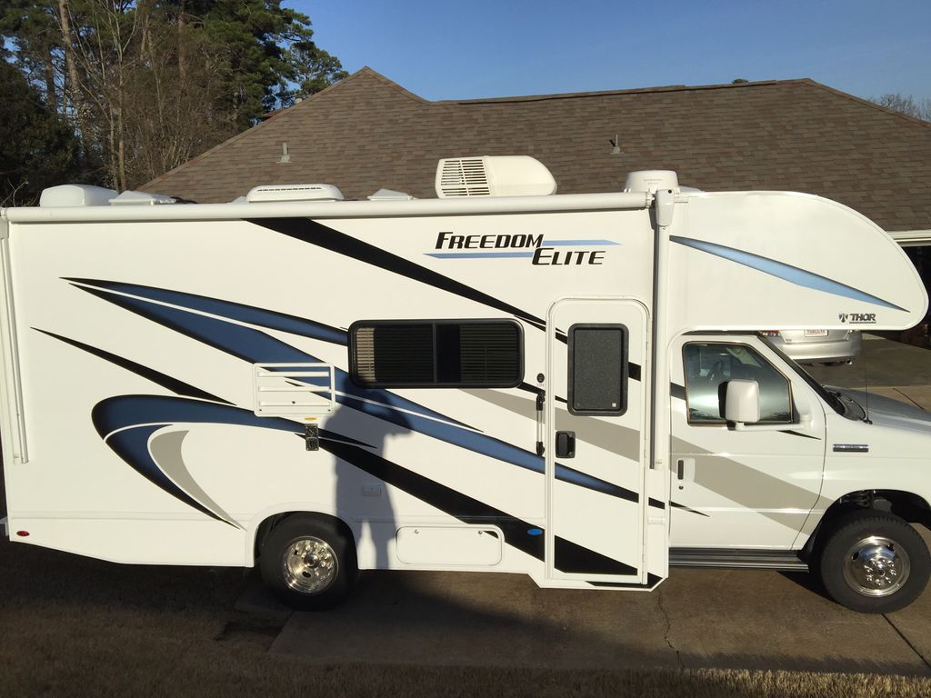 2021 Thor Motor Coach Freedom Elite 22FE - National Vehicle