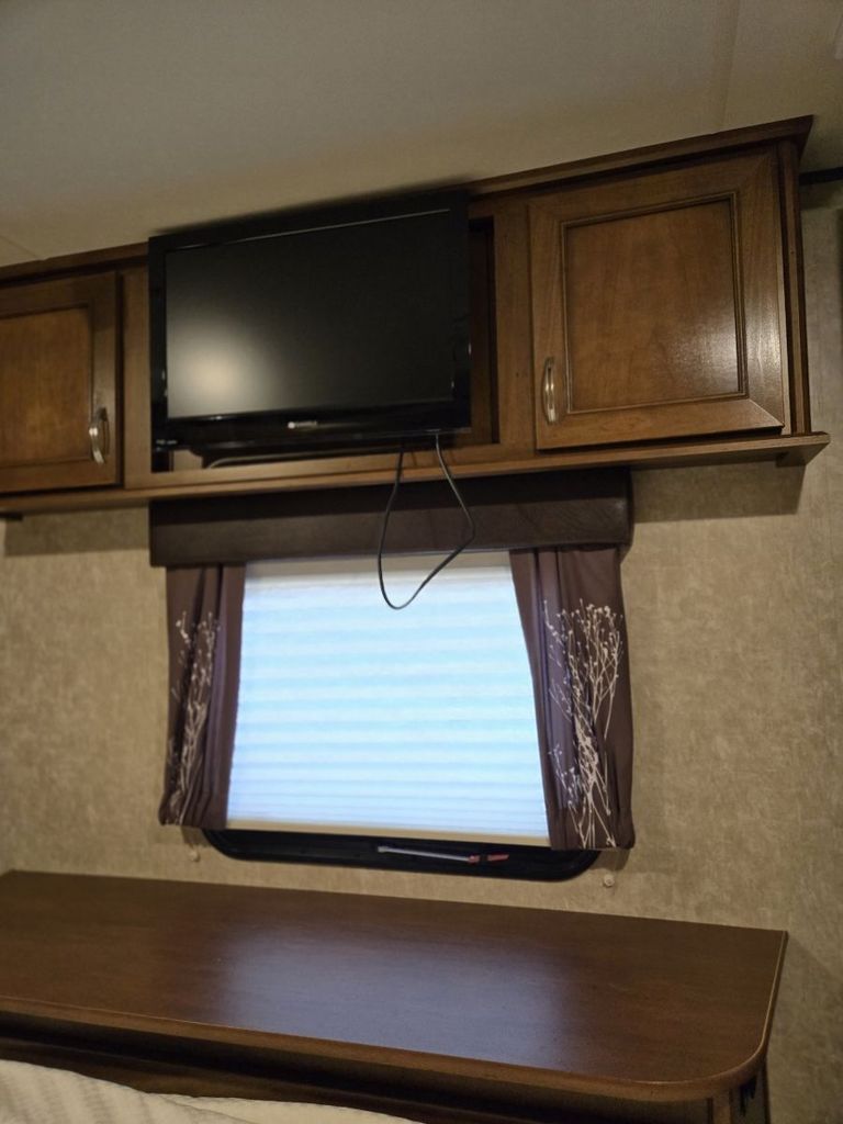 2016 Highland Ridge Open Range Roamer 347RES - National Vehicle