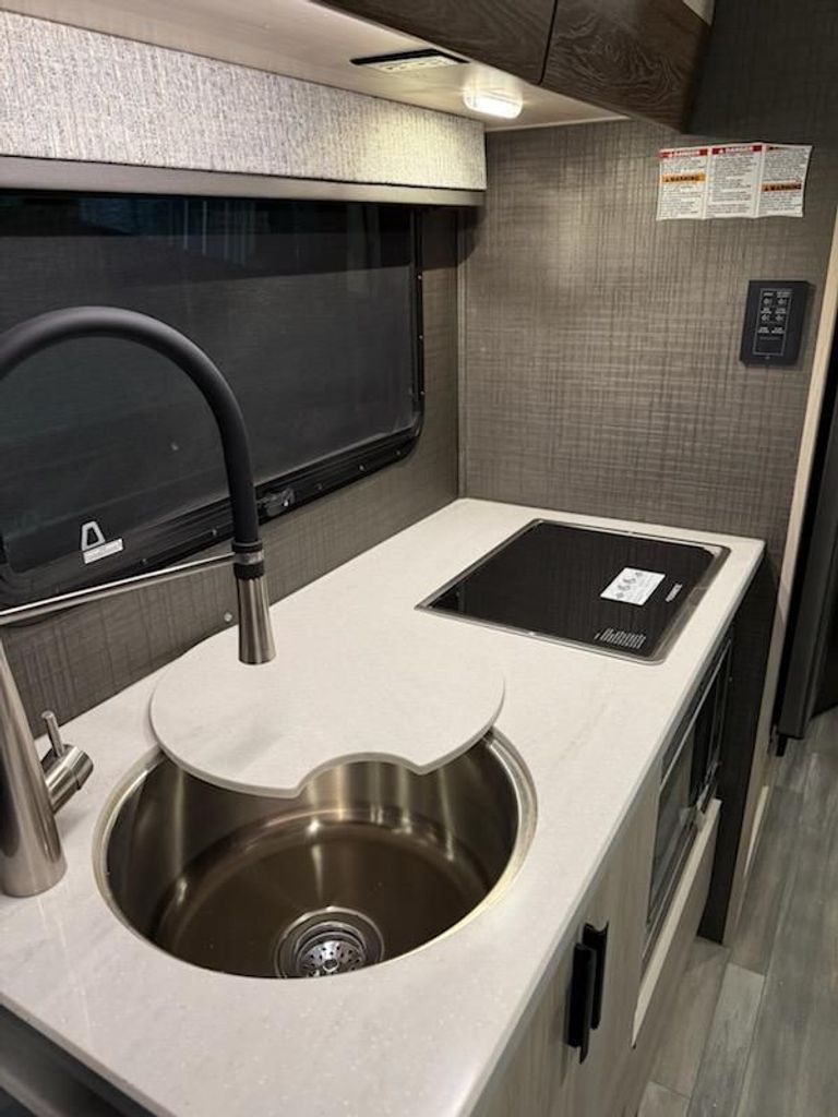 2023 Forest River Sunseeker MBS 2400B - National Vehicle
