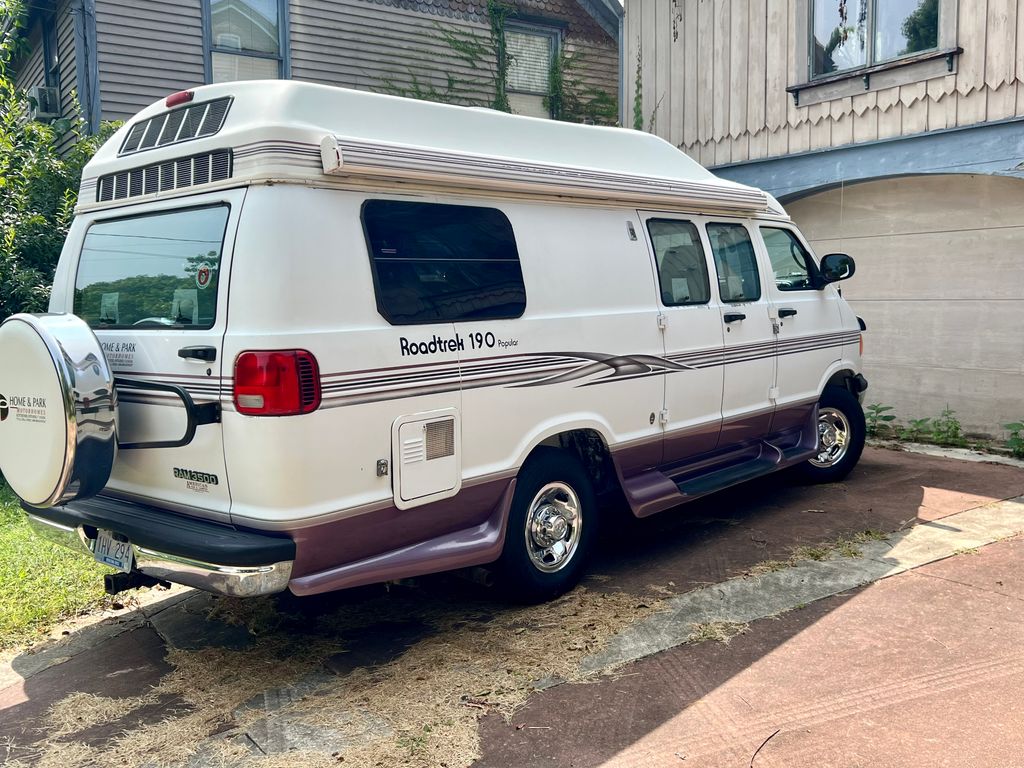 2001 Roadtrek Popular 190 - National Vehicle