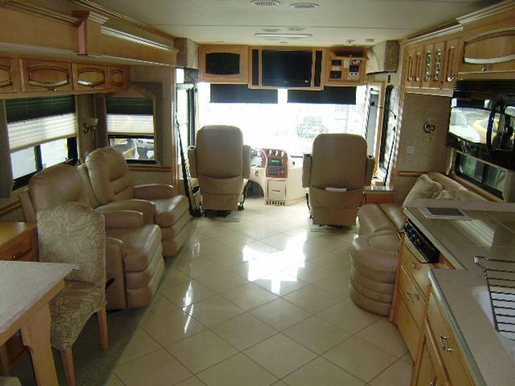 2007 Newmar Dutch Star 4320 - National Vehicle
