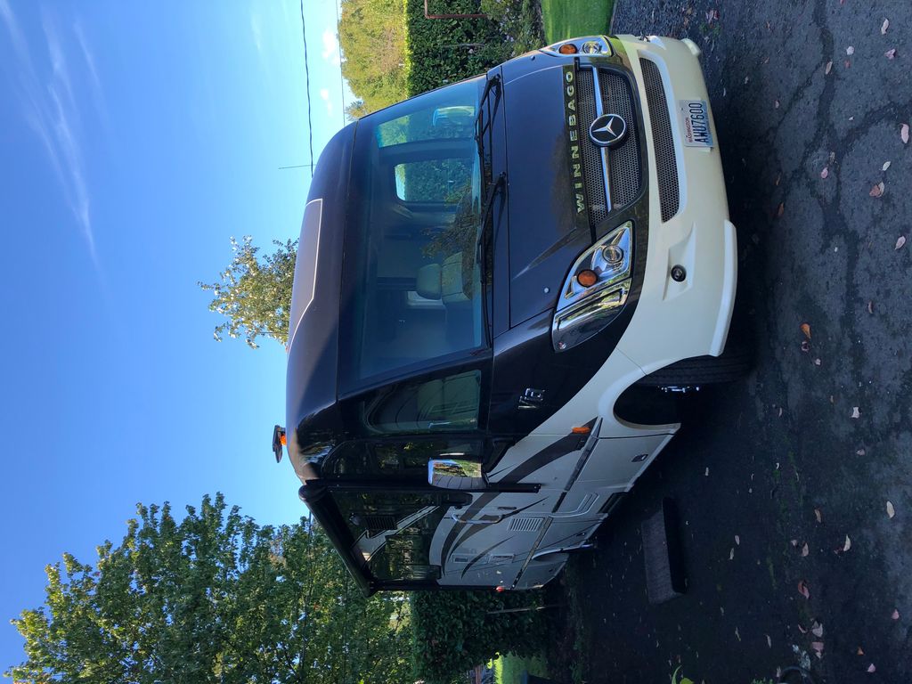 2016 Winnebago Via 25Q - National Vehicle