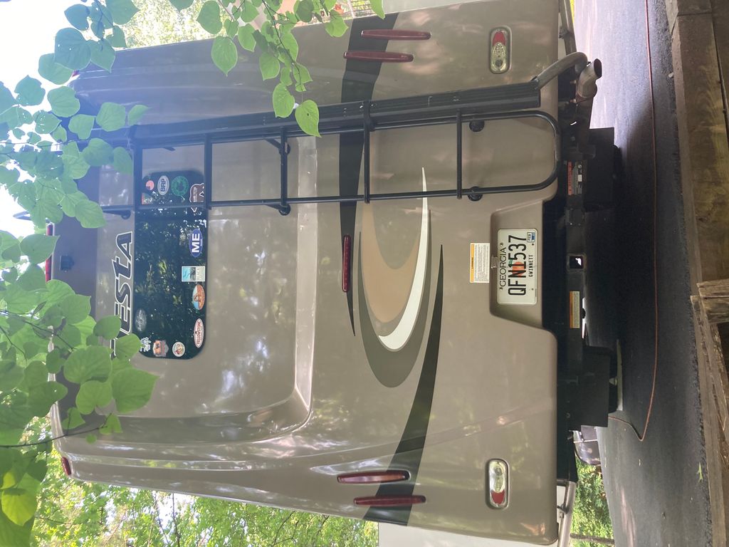 2015 Thor Motor Coach Siesta Sprinter 24ST - National Vehicle