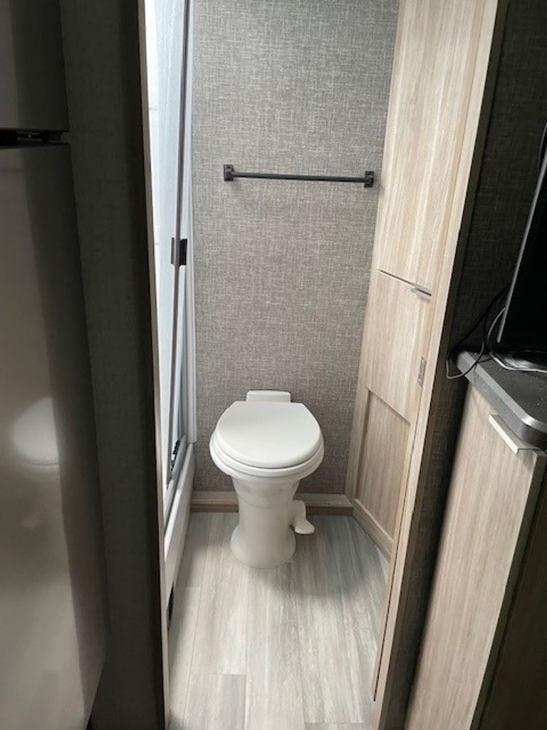 2021 Winnebago Micro Minnie 2108TB - National Vehicle