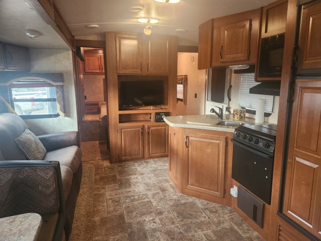 2014 Keystone Cougar High Country 329TSB - National Vehicle