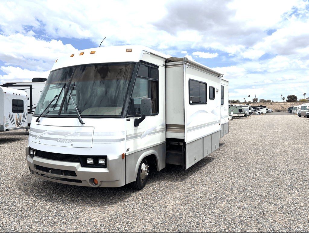 2001 Itasca Sunrise 30W - National Vehicle