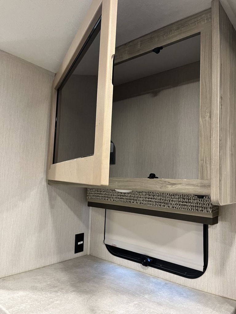 2021 Coachmen Mirada 35ES - National Vehicle